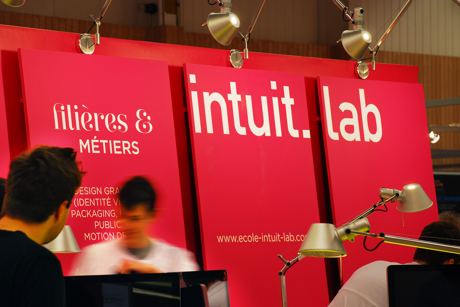 Ecole Intuit-Lab Stand - Zagass Design